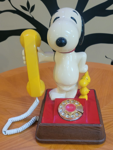 Vintage Rotary Dial Phone Snoopy TURNING HEAD and Woodstock Peanuts ...