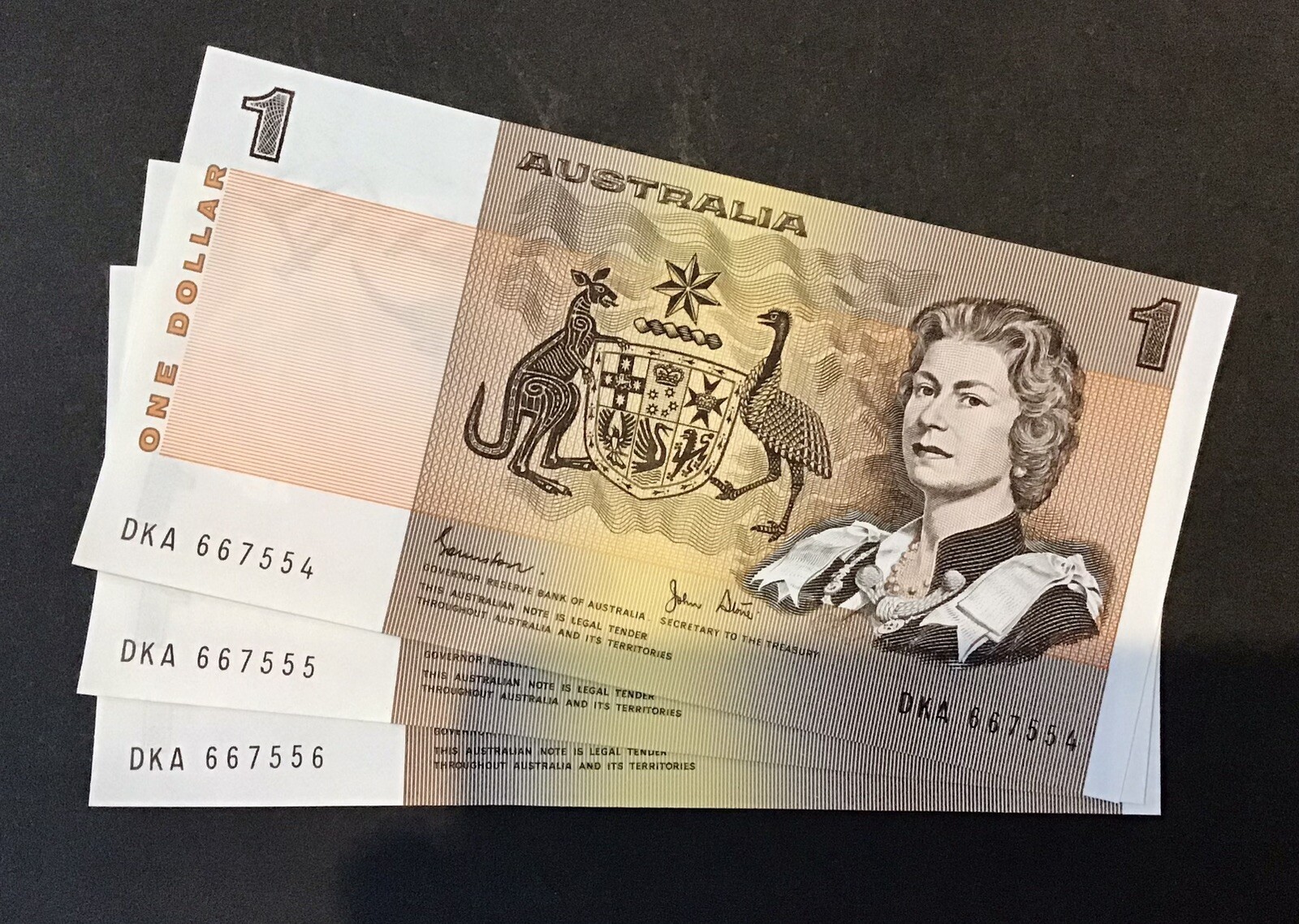 $1 Note Australian Decimal Paper Semi Solid Serial Number Unc. (3 Notes ...