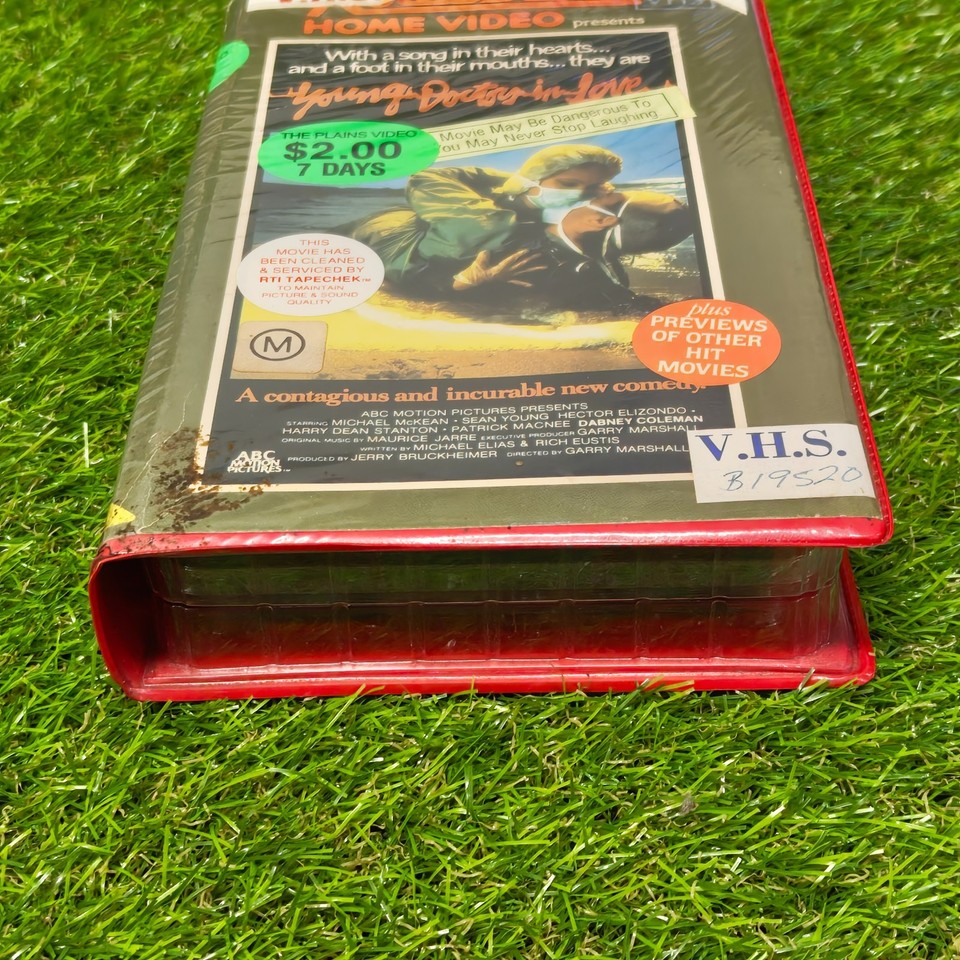 Young Doctors In Love - VHS Clamshell Tape Ex Rental | eBay UK