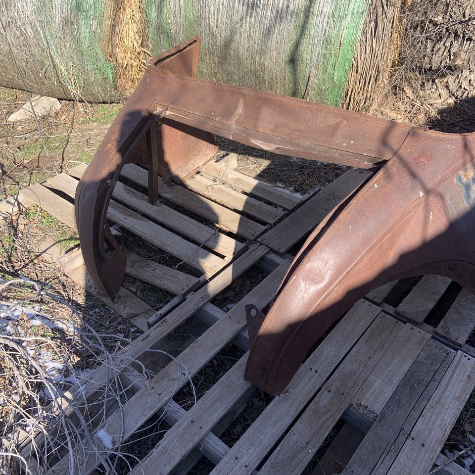 1928 1829 Ford Model A Coupe Back Half With Trunk Lid Drip Edge | eBay