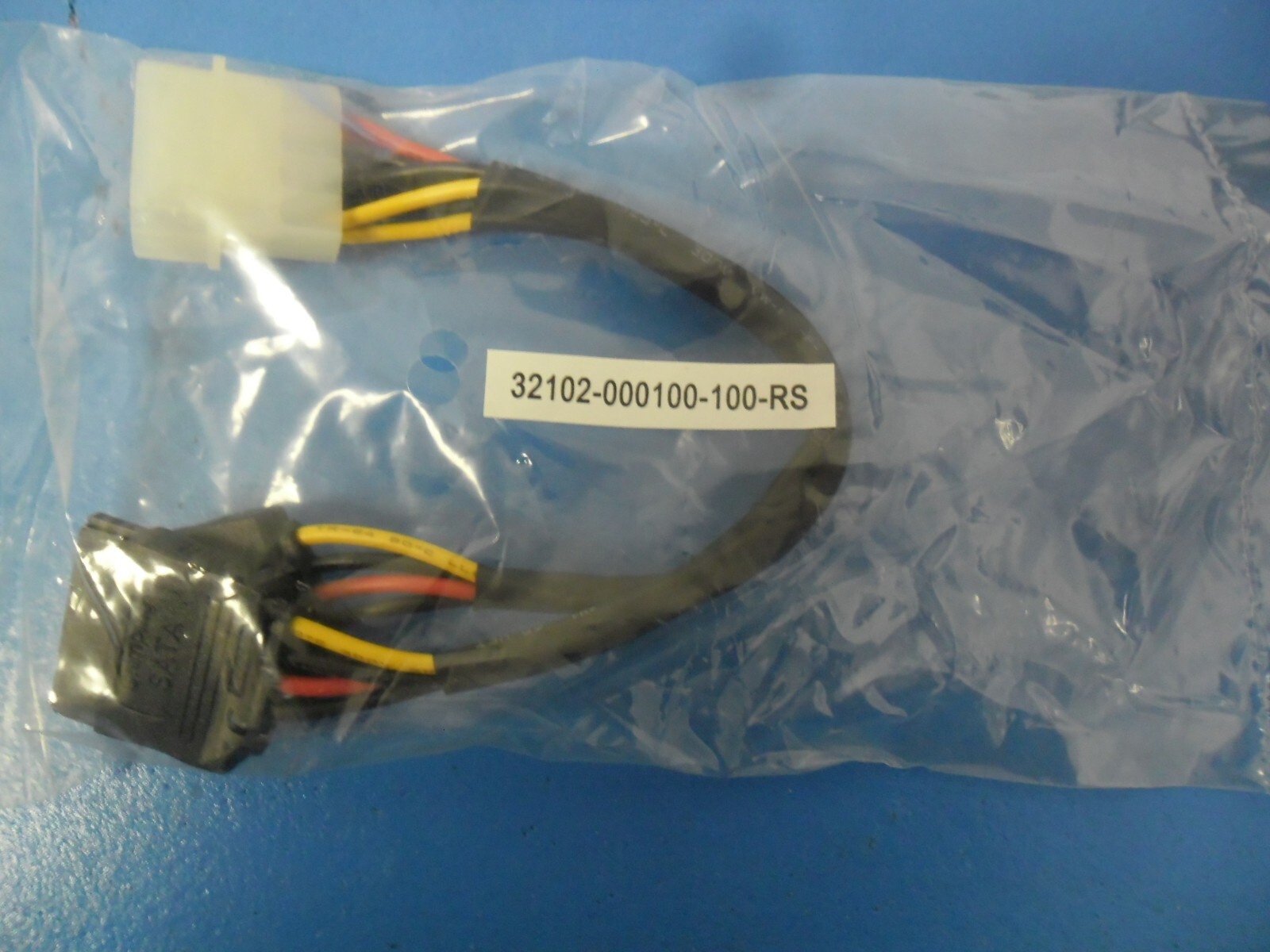 Sata Power Cable 4 Pin 32102-000100-100-RS | eBay