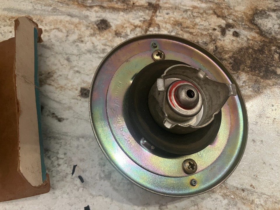 GM 1-376774 Gas Cap NOS | eBay