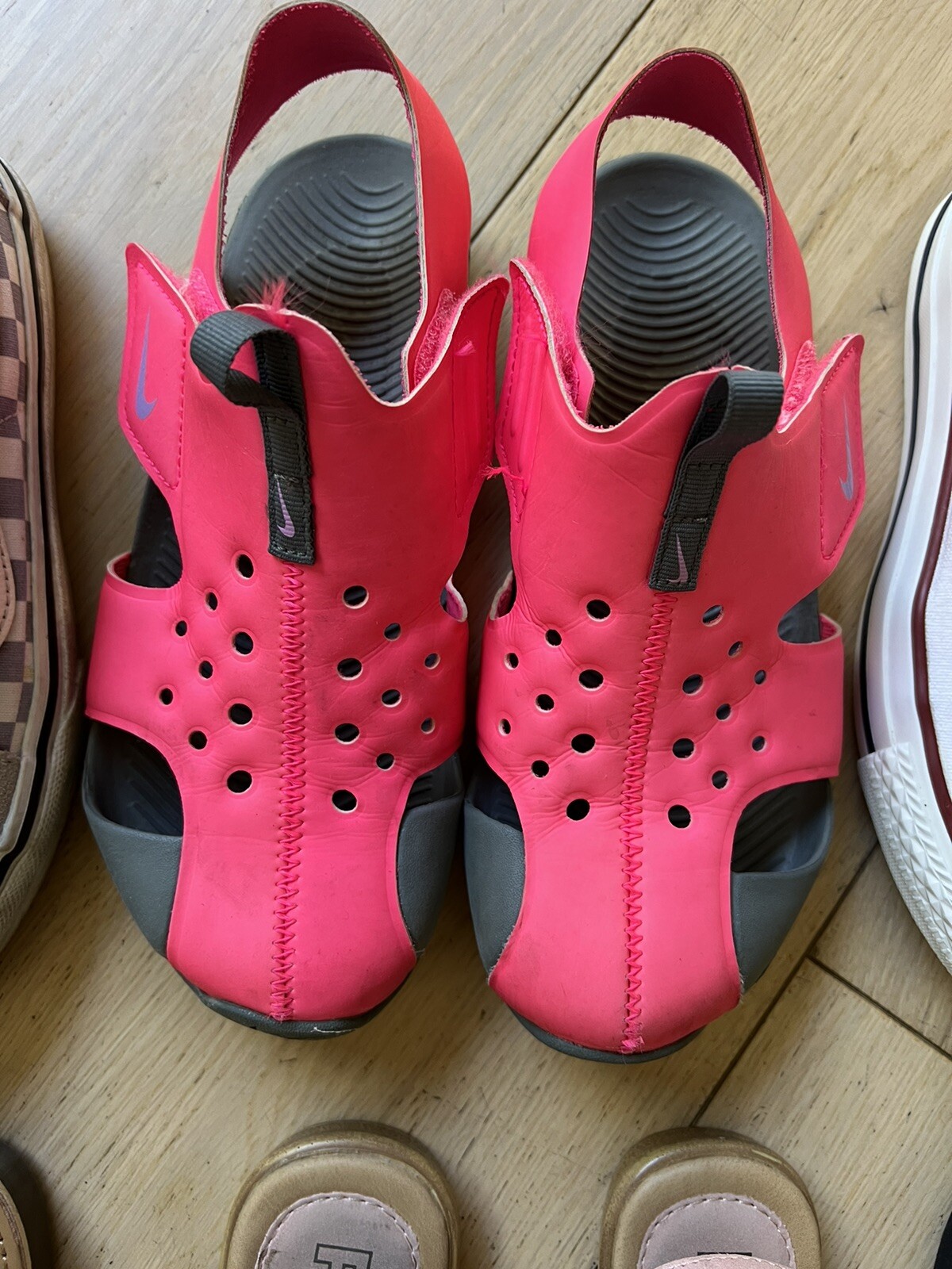 BULK X 6 Girls VANS NIKE converse Country Road 35 Havaianas US 3 Runner ...