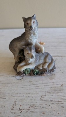 Vintage: Resin Wolves in the Wild Figurine (1990's) | eBay