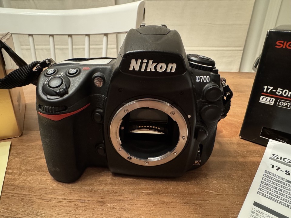 Nikon D700 DSLR Camera Bundle with Nikkor 35-135mm and Sigma 17-50mm f2 ...