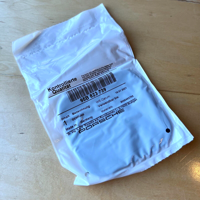 Porsche OEM 15-18 Macan Hood-gasket 95B823739 for sale online | eBay