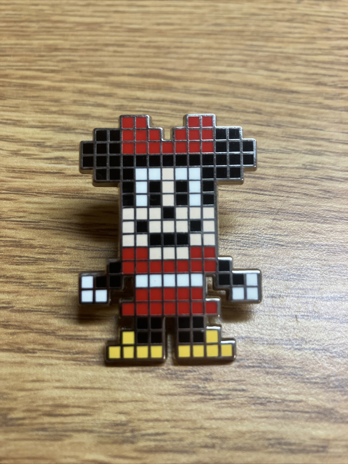 Disney Pin 2017 Digital Mystery 8 Bit Pixel Collection - Minnie Mouse ...