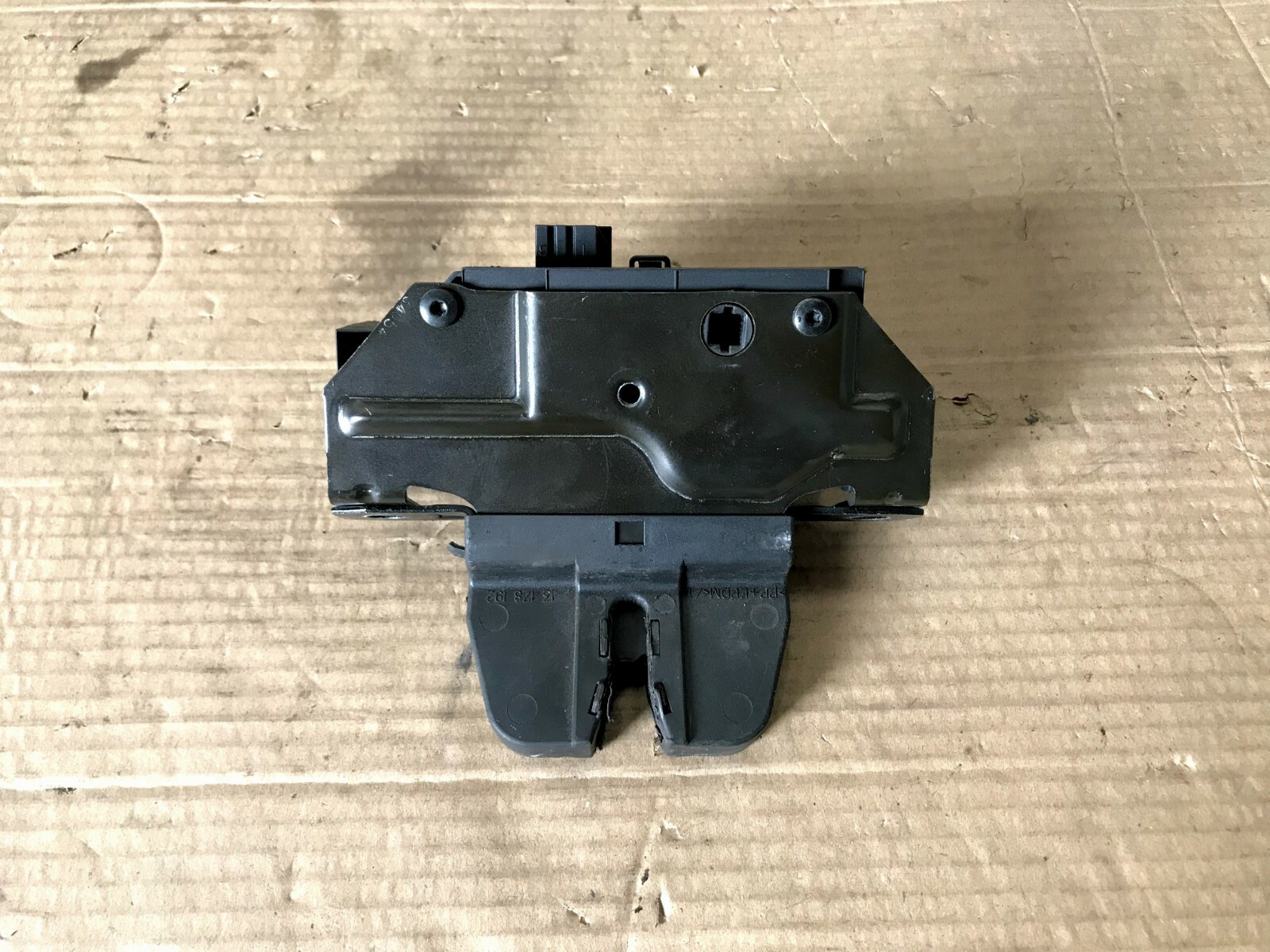 VAUXHALL VECTRA C HATCHBACK SALOON TAILGATE BOOT LOCK 13178192 | eBay