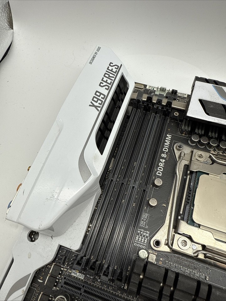 ASUS X99-DELUXE ATX Motherboard LGA 2011-3 DDR4 USB 3.0 & intel CPU (L7 ...