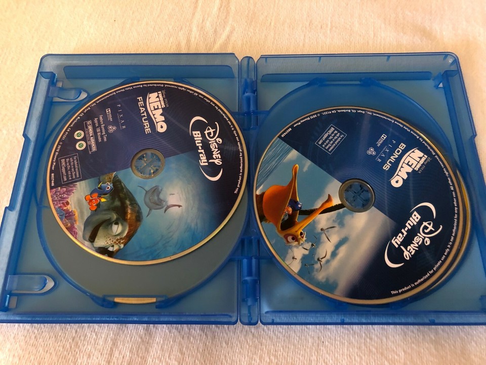 Finding Nemo 3D (Blu-ray, 2012, 4-Disc Set, Includes Digital Copy 3D ...