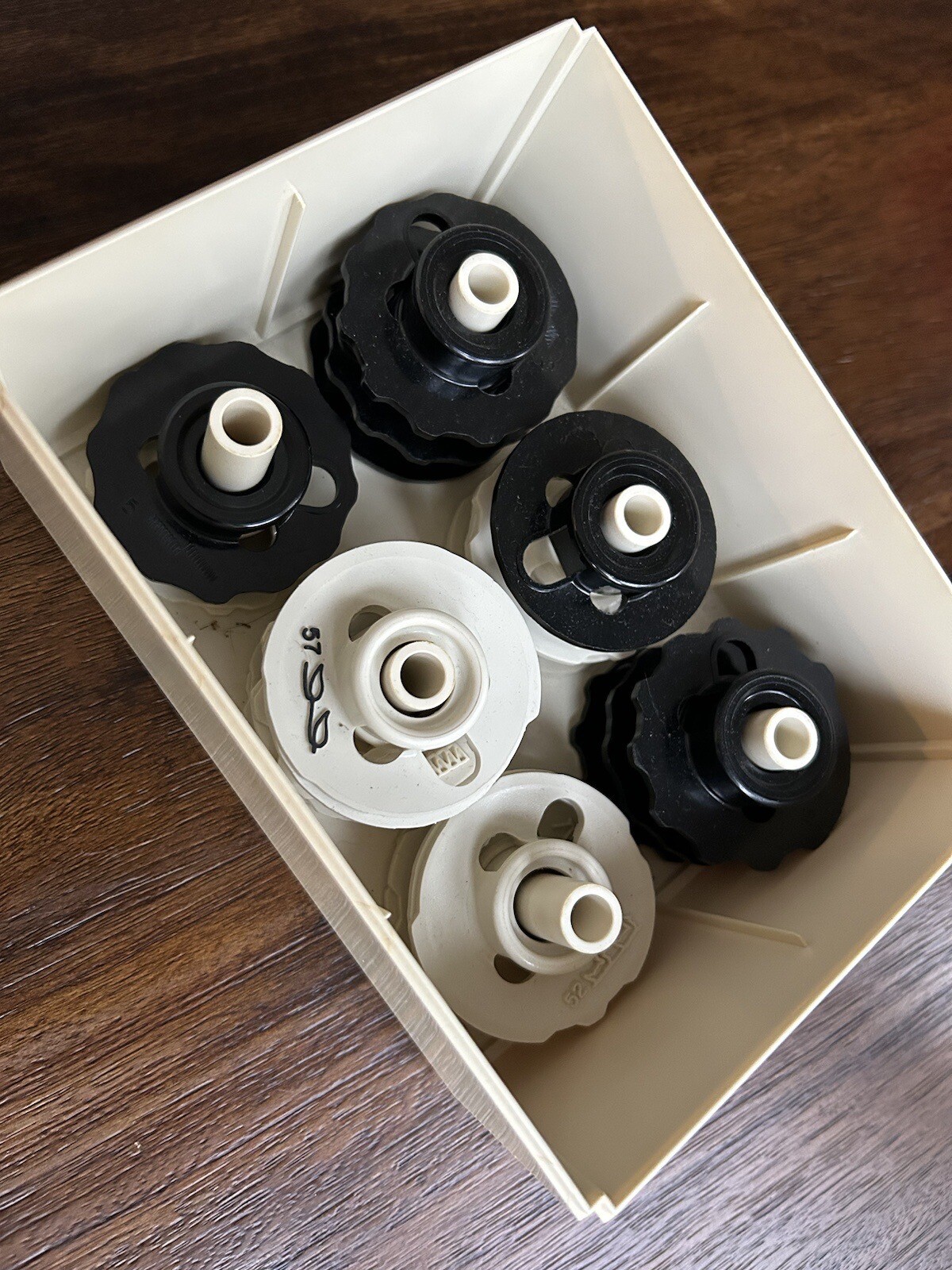 Vintage Singer Fashion Disc Cams Flex Caps Set of 16 with Case Flexi ...