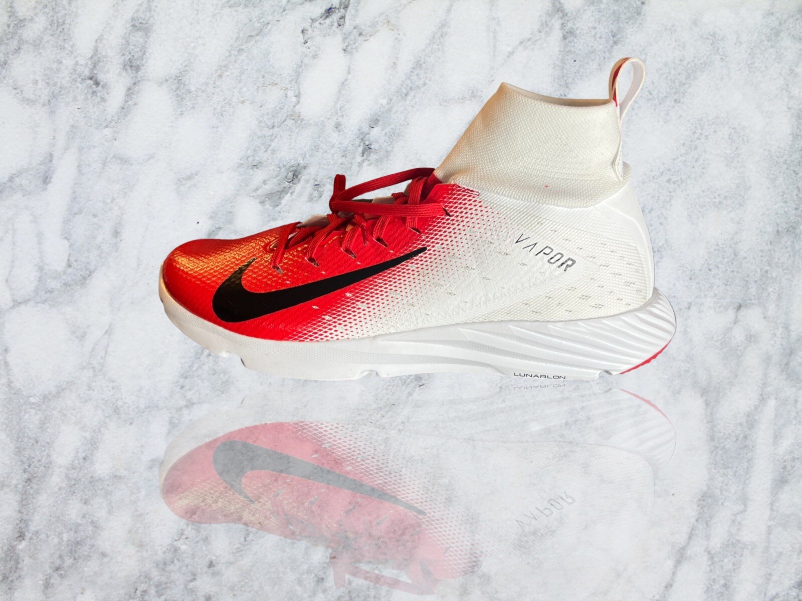 Nike Vapor Untouchable Speed Turf 2 Football White Red Mens 11 - AO8744 ...