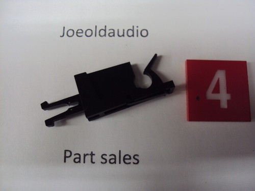 Magnavox Turntable ELM FP1413SL01 Tonearm Lock. Tested. Parting ELM ...