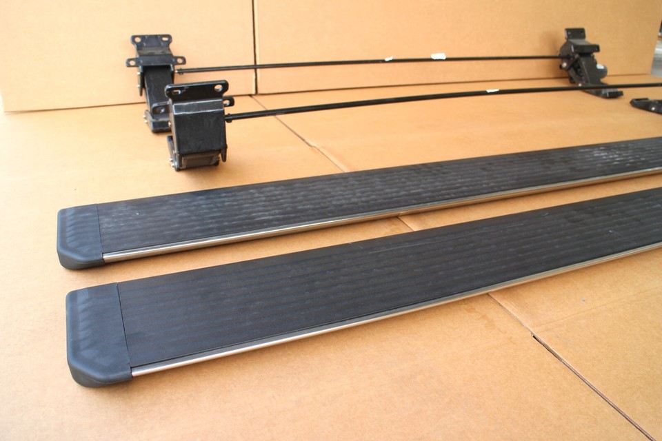 Super Duty crew cab power running step boards side steps 2017 -25 Ford ...