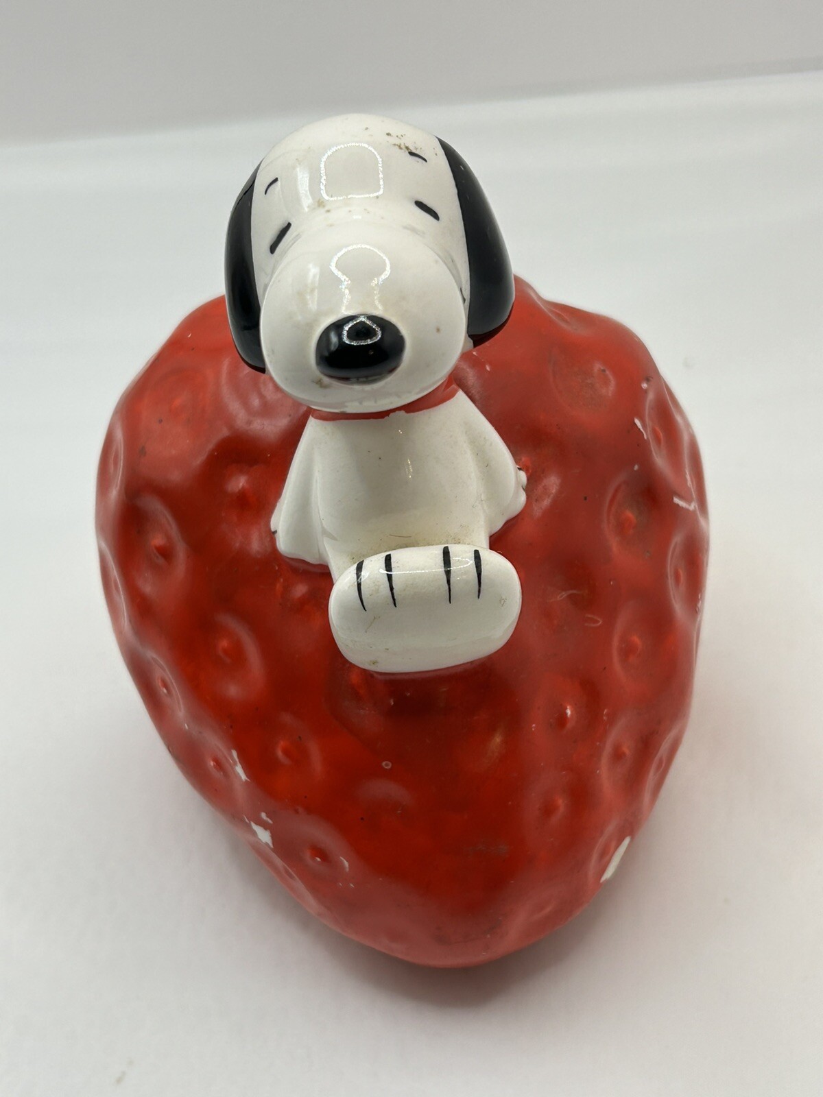 Snoopy Piggy Bank Strawberry Pottery Vintage Charlie Brown Peanuts ...