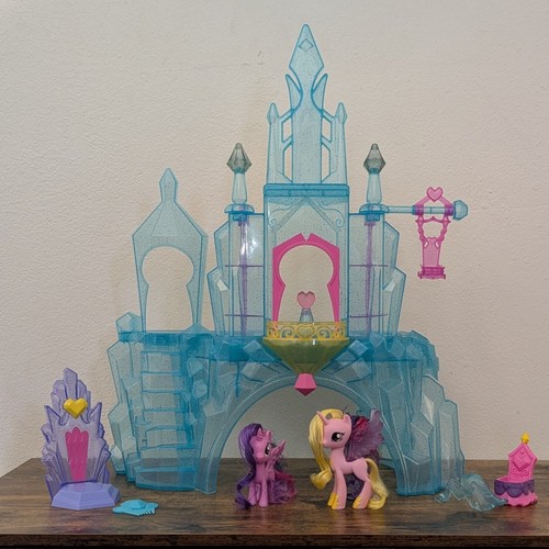 My Little Pony Crystal Empire Castle – Light-Up Playset w/ Cadance ...