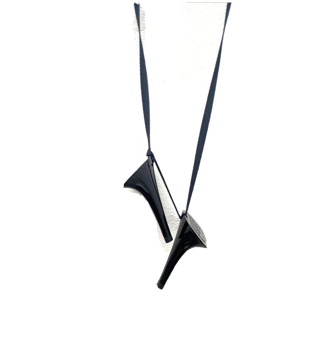 Maison Martin Margiela X H&M Black Broken heel necklace | eBay Maison Martin Margiela X H&M Black Broken heel necklace | eBay