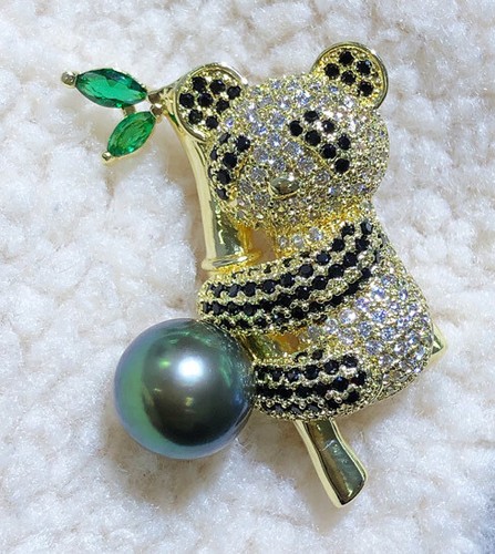 Natural 9-10mm Freshwater Black Pearl Crystal Panda Brooches 18KGP For ...