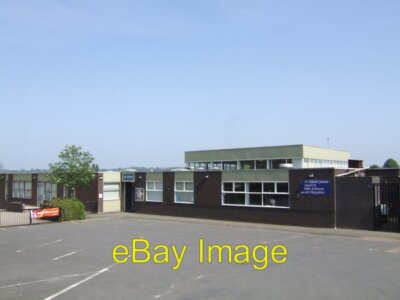 Photo 6x4 Castlefields Primary School Bridgnorth In a residential area ...