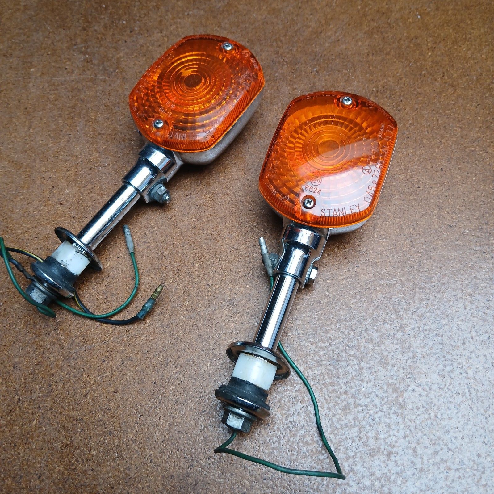 Kawasaki Z440 KZ440A / 2 x Blinker vorne | eBay