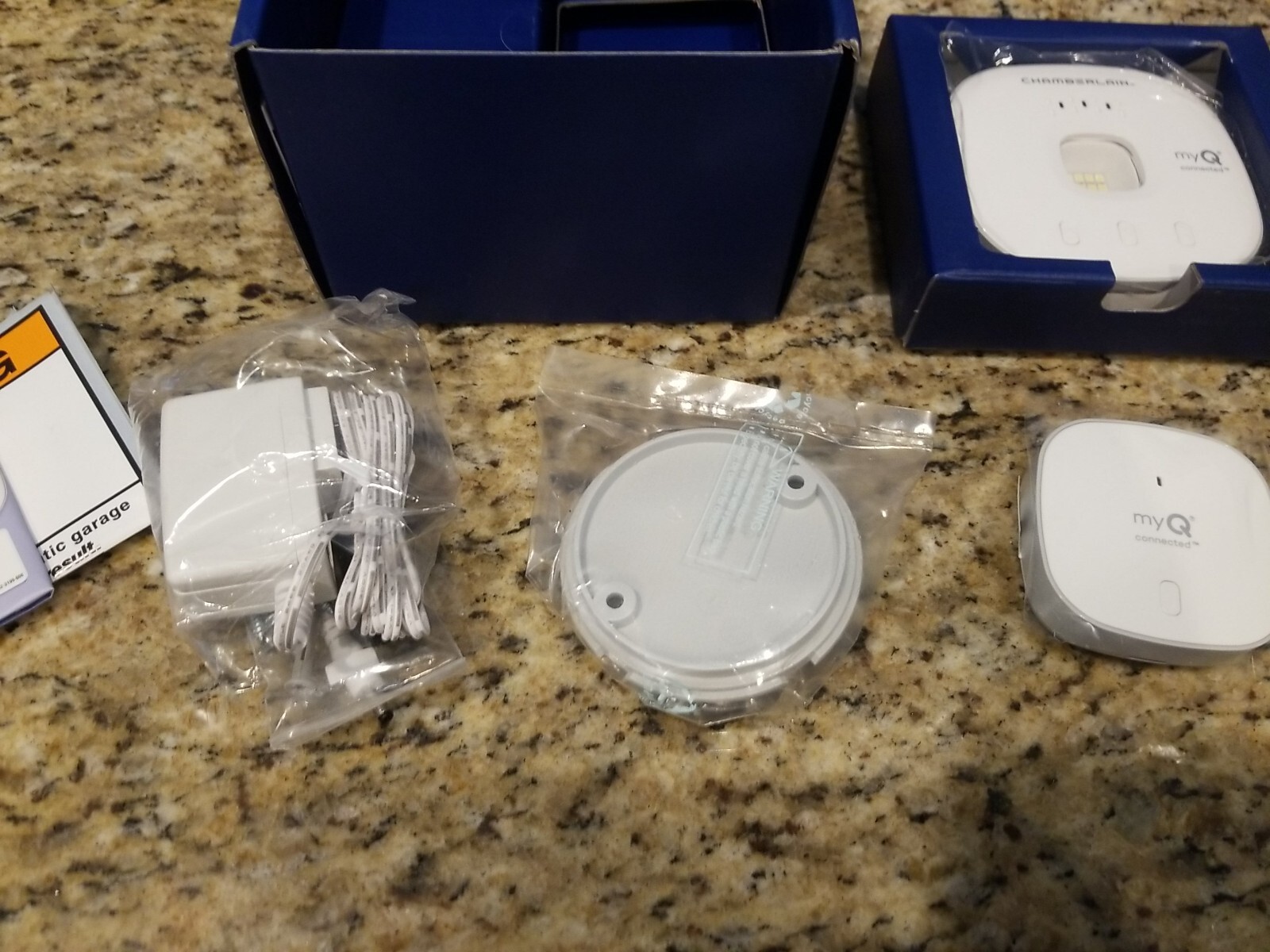 myQ Chamberlain Smart Garage Control - Wireless Garage Hub and Sensor ...