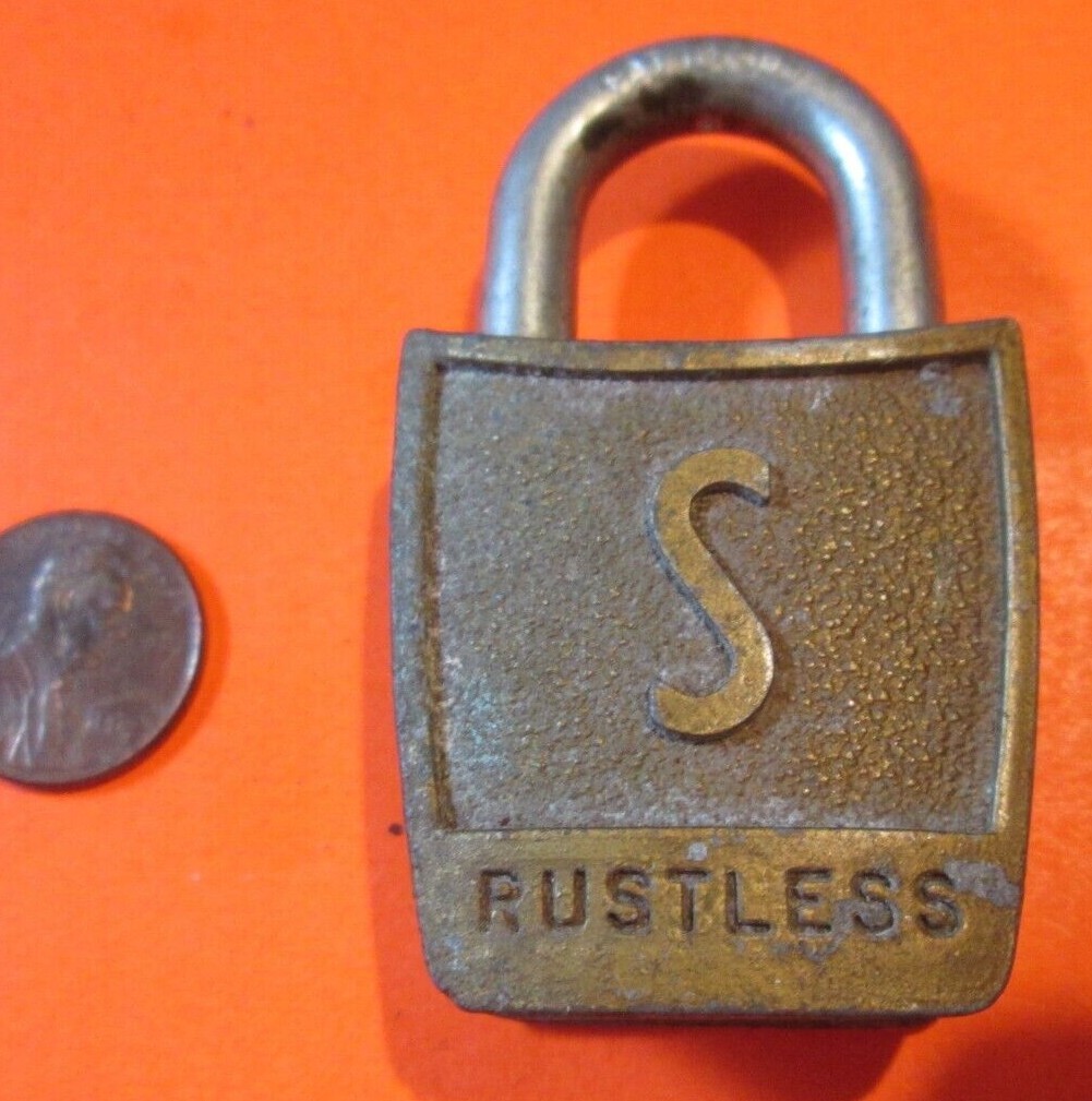 2 VINTAGE ORNATE BRASS SLAYMAKER RUSTLESS PADLOCK LOCK NO SKELETON KEY ...