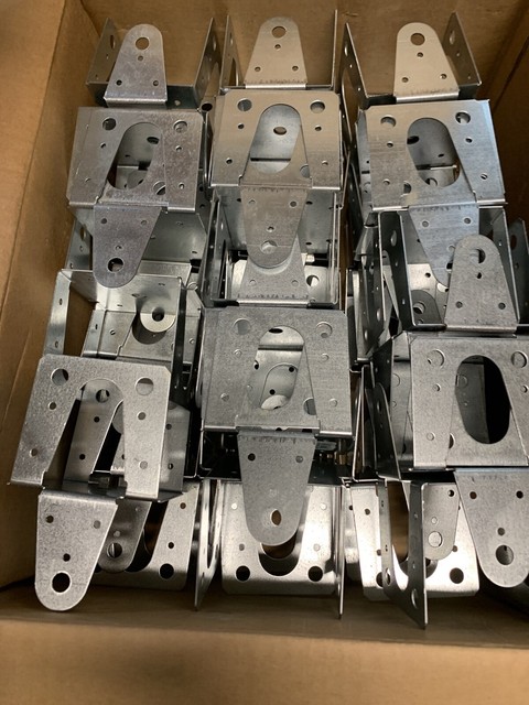 Mitek USP Bc400-tz 18-gauge Double 2x4 or 4x4 Post Cap - 45 PC for sale ...