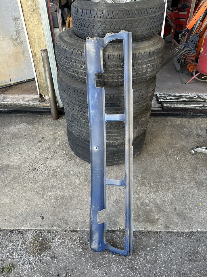 Deflector Front Bumper Apron/Cowl Toyota Corolla 1982-1983 TE71 ...