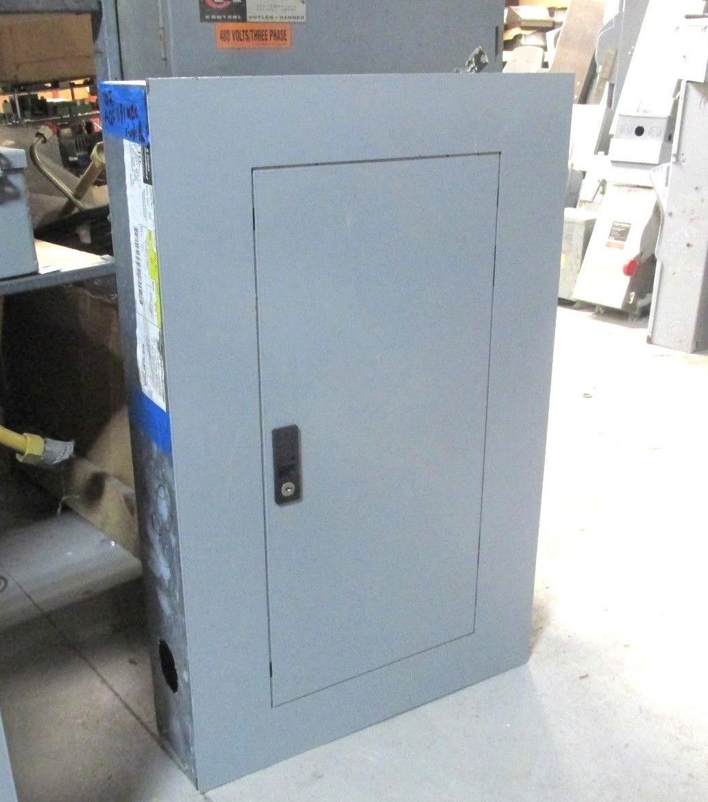 General Electric 125A Panelboard 120/240V, 1 Phase Cat# AQF1181MBX ...