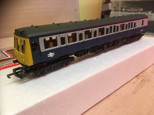 Lot..933K..OO GAUGE LIMA CLASS 117 DMU DUMMY CAR.......W51332 ...