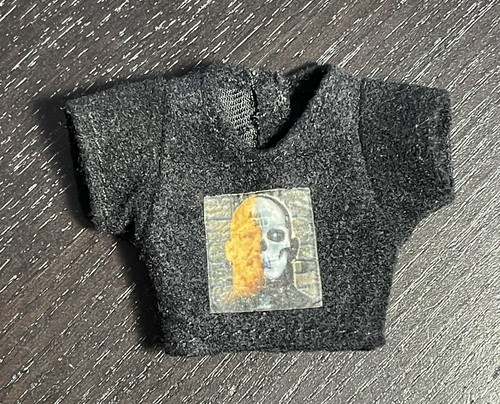 WWE Bad Bonz Stone Cold Steve Austin Black/Skull Figure Shirt Accessory ...