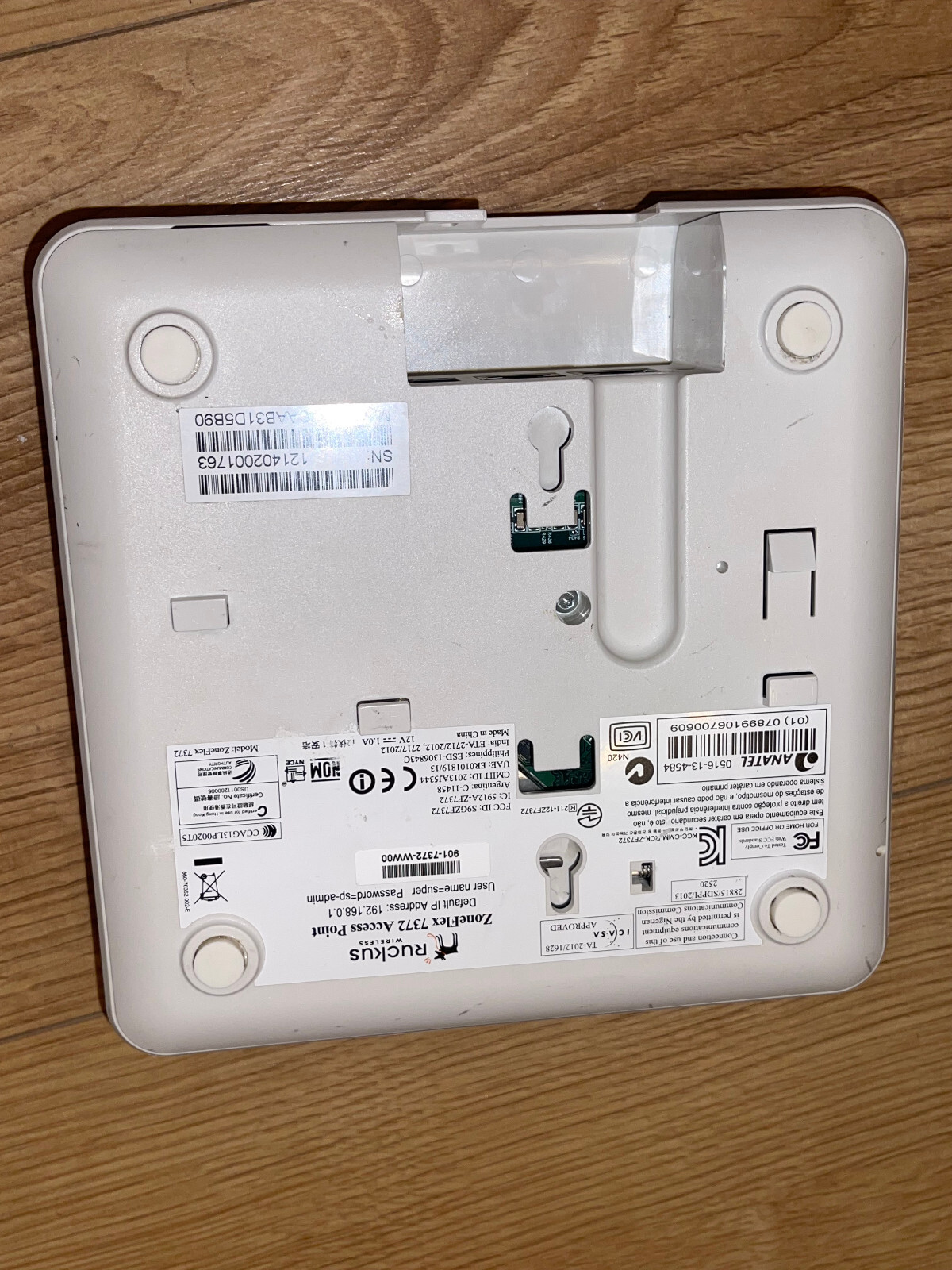 RUCKUS ZONEFLEX 7372 WIRELESS ACCESS POINT | eBay