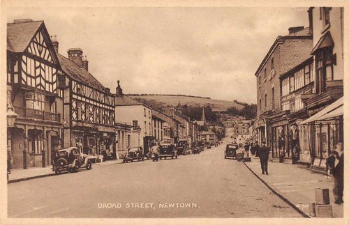 Newtown England Broad Street Antique Postcard J66017 | eBay UK