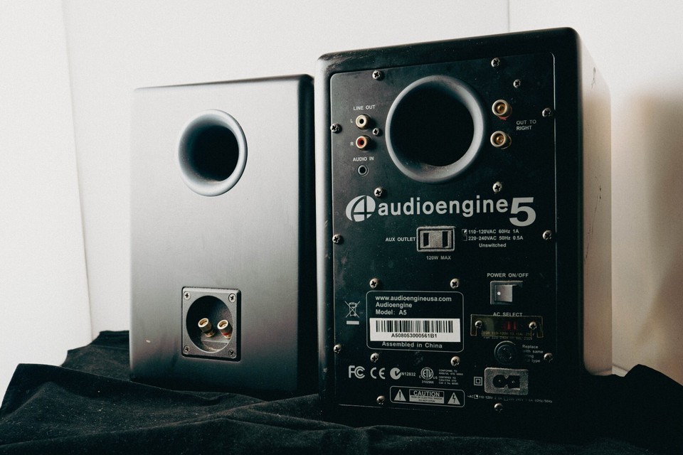 Audioengine A5+ 150W Premium Powered Bookshelf Speakers -Black- FREE ...