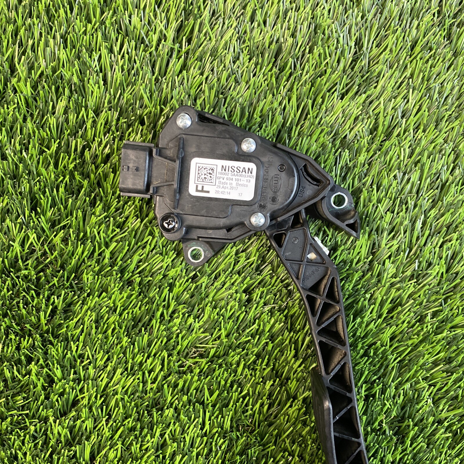 15-18+NISSAN+MURANO+THROTTLE+ACCELERATION+GAS+PEDAL+ASSEMBLY+18002 ...