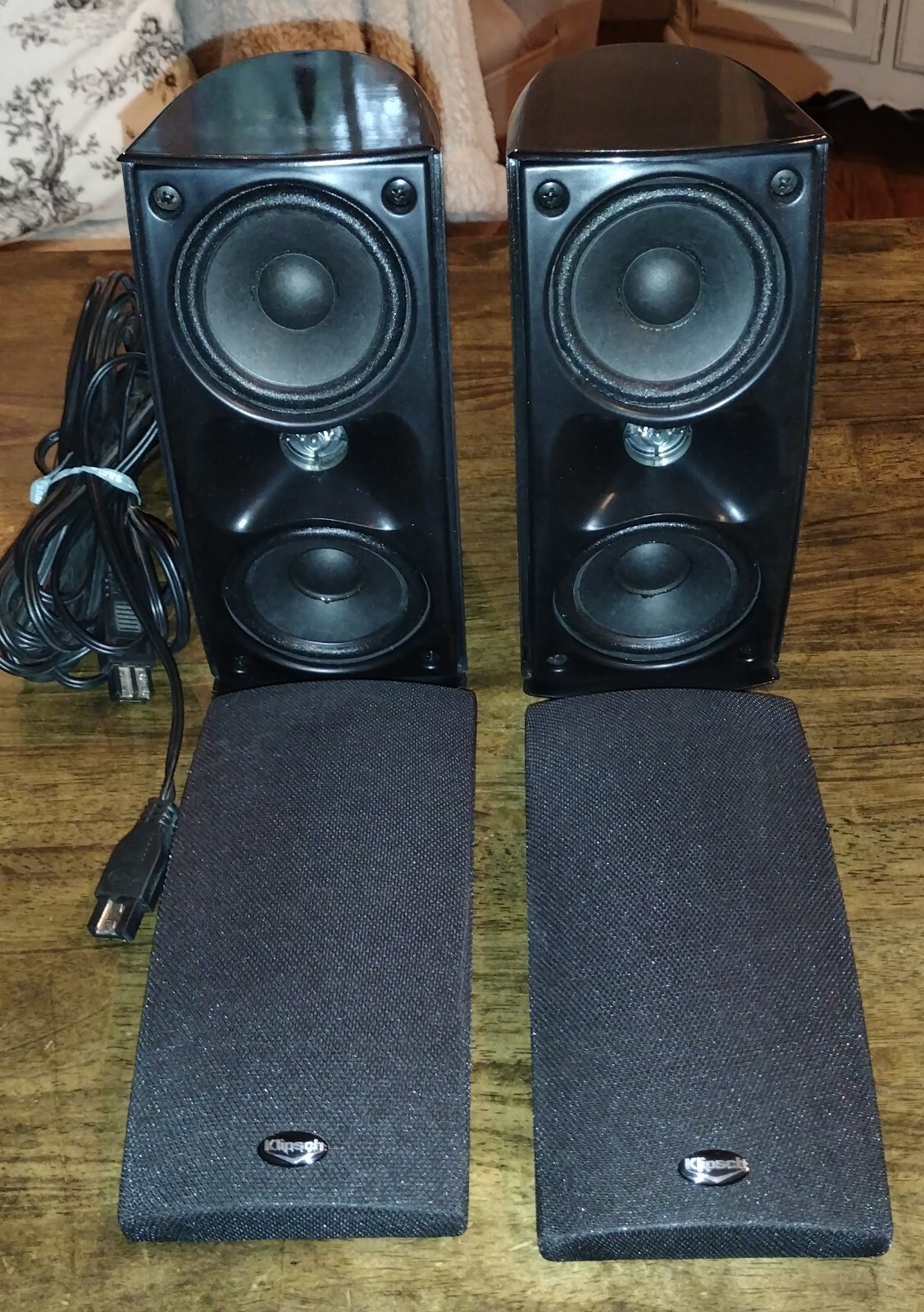 Klipsch CS-700 L/R Satellite Speakers w/ ONE CORD | eBay