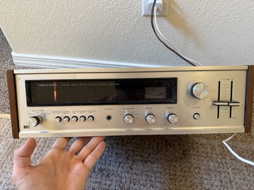 Vintage Realistic STA-82 Solid State AM/FM Stereo Receiver Model 31 ...