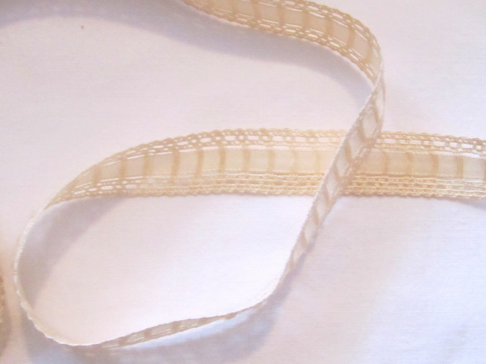 10 Yards - Beautiful 5/8" IVORY Ladder LACE with 1/4" SATIN RIBBON Trim ...