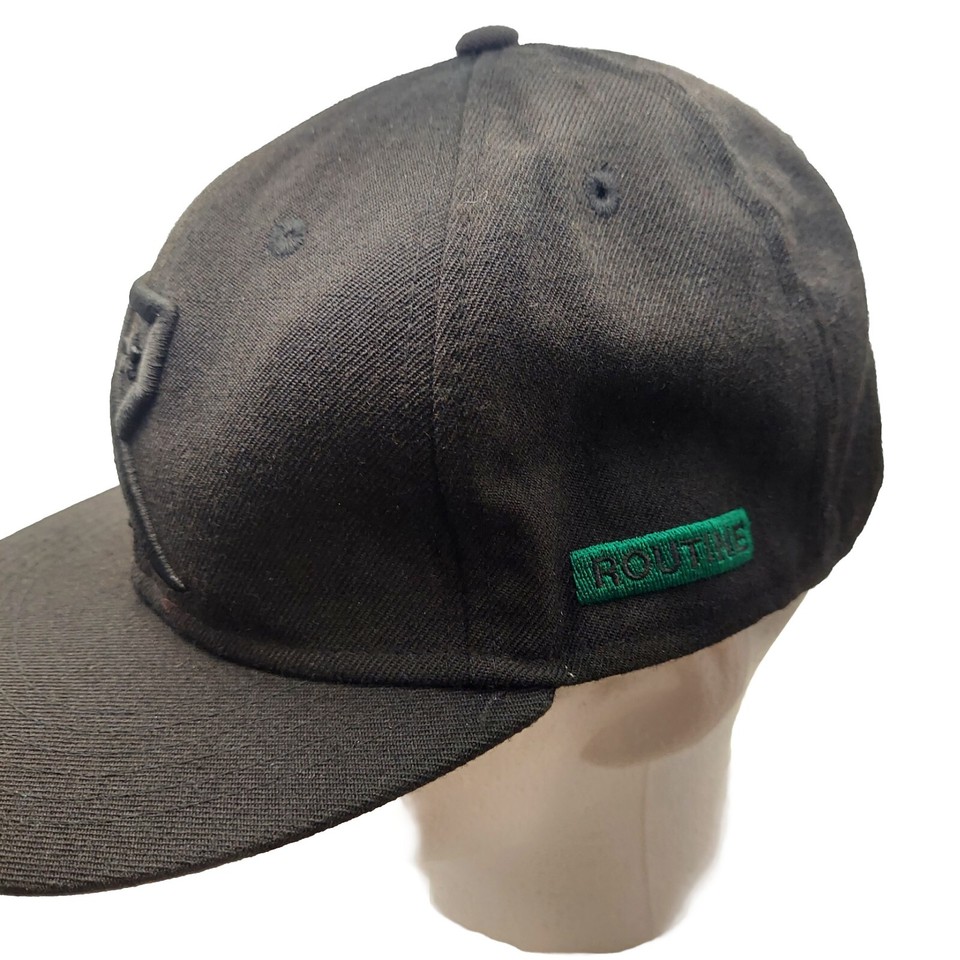 ROUTINE BASEBALL Cap Men's Baseball Black Hat Emblem Fitted Size 7 1/4 ...
