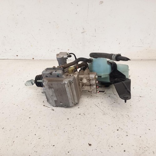TOYOTA PRIUS ABS PUMP/MODULATOR NHP10R, PRIUS C, MODULATOR UNIT, 12/11 ...