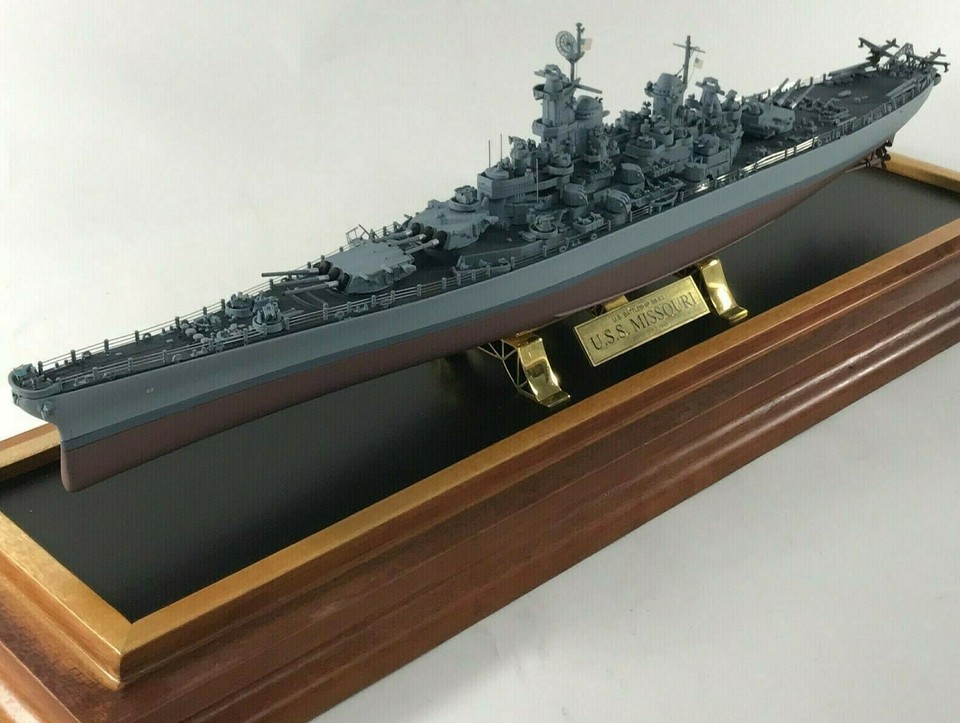Battleship WW2 USS MISSOURI Metal Hull Model World War 2 Pearl Harbor ...