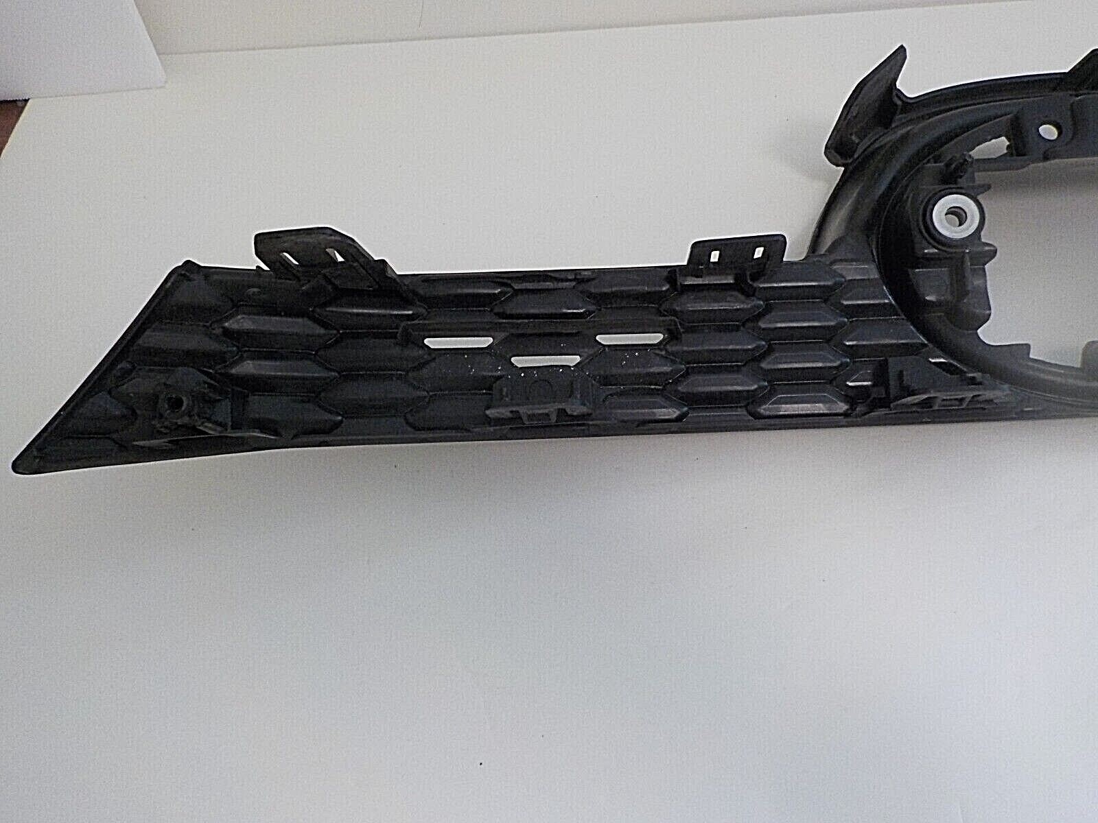 20-21 Toyota Corolla Upper Radiator Grille OEM 53111-02850 (#6298) | eBay