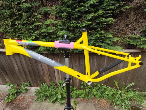 Ragley Marley 18" Large Frame MTB Reggae Rasta Rastafarian Colours 27.5 ...