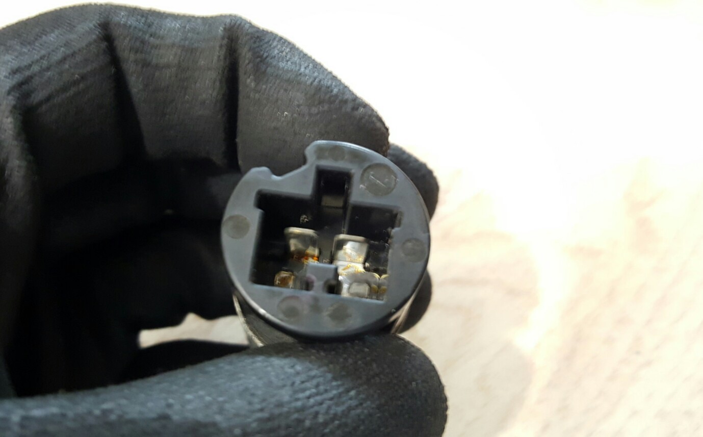 TOYOTA BRAKE stop lamp SWITCH 84340-32050 8434032050 OEM 1B170 | eBay