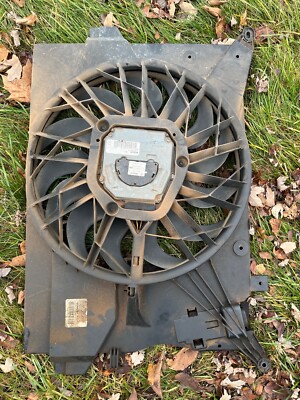 Genuine Volvo S60R v70R radiator electric cooling fan assembly TESTED ...