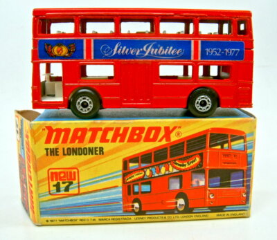 Matchbox No.17B London Bus red body "Silver Jubilee" labels rare error ...