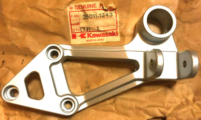 Support Repose-Pied Arrière Droit Kawasaki GPX 600R Zx 600 35011-1343 ...