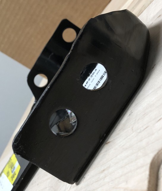 Genuine GM Bumper Bracket 84482384 for sale online | eBay