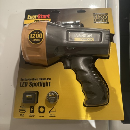 EverStart Maxx Rechargeable Lithium-lon LED Spotlight Up To 1200 Lumens ...