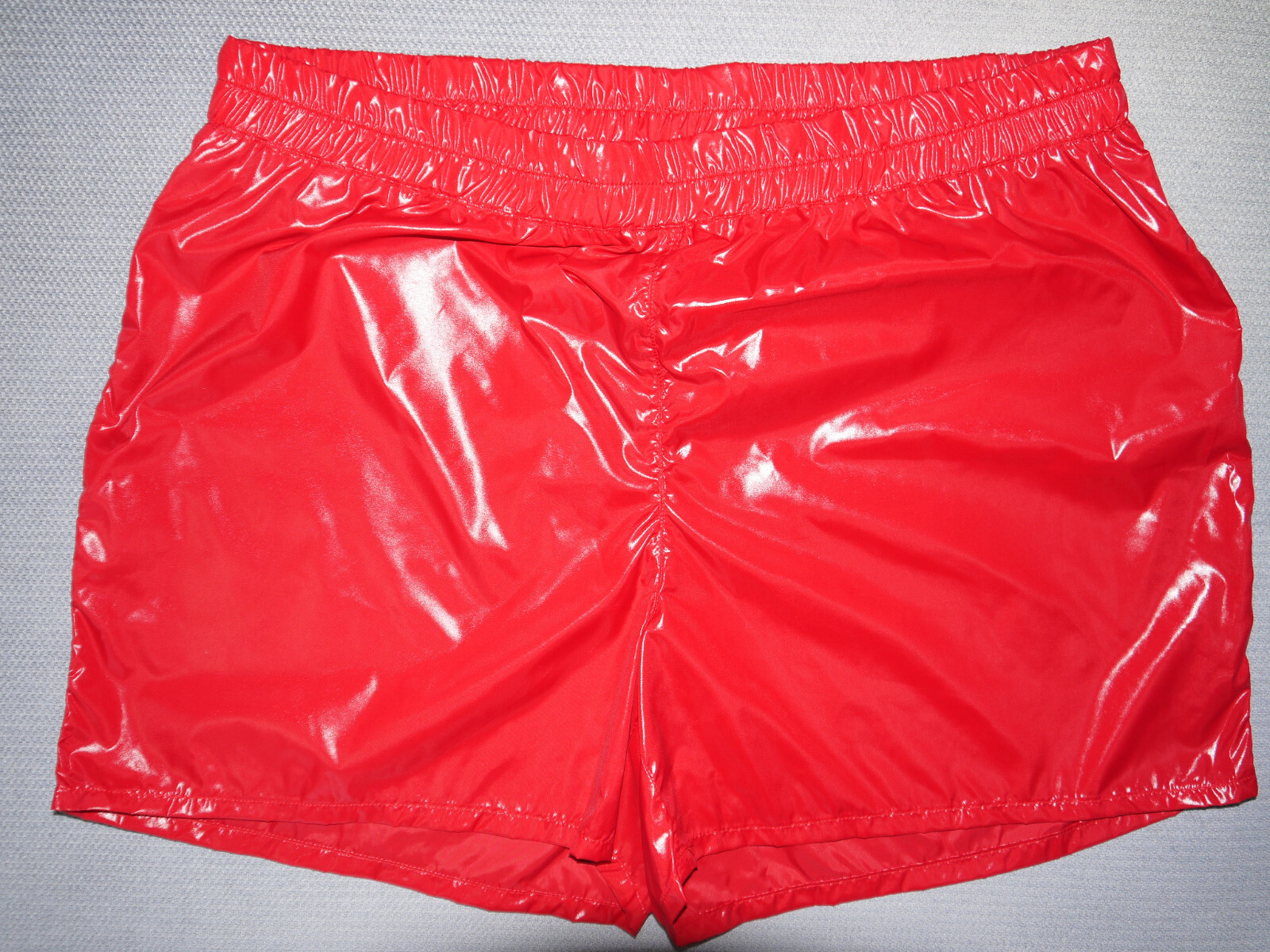 Glanznylon shiny nylon Shorts Sprinter kurz Hose 8 Farben XS-5XL MIT ...